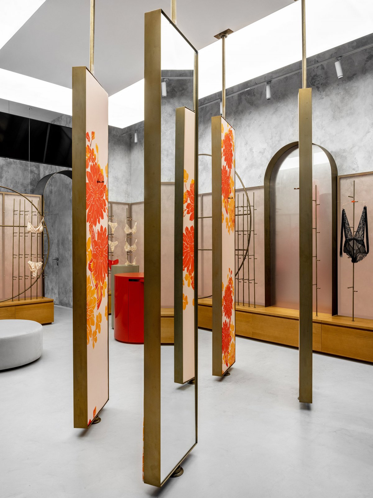 YinjiSpace - Crosby Studios x Petra Gallery Store 2